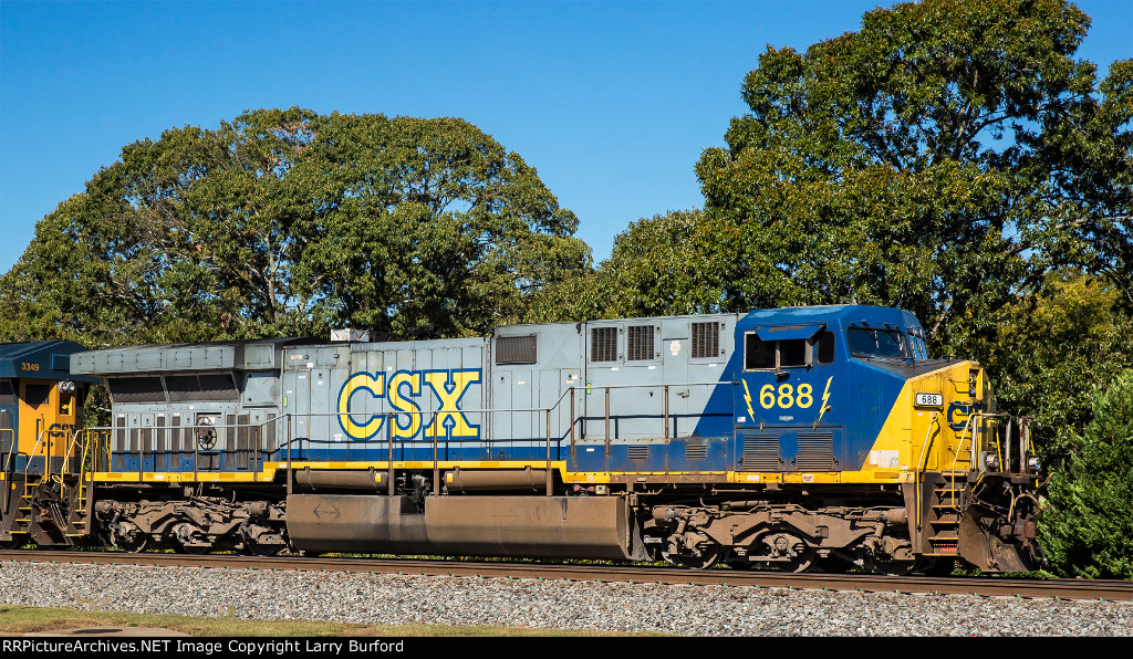 CSX 688
